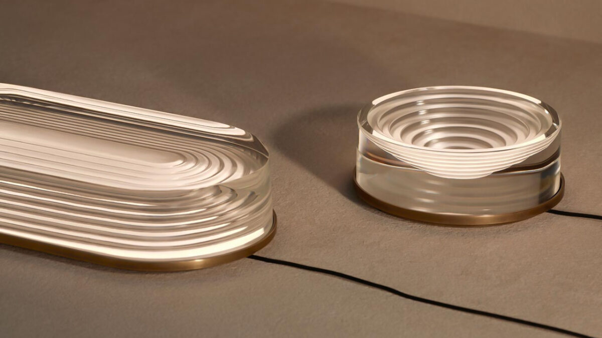 Port Light Series Uses Charm of Refraction With Reversible Spiral Forms