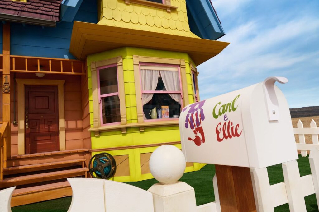 Book Stay at Airbnb’s Actual Floating House From Pixar Movie ‘Up’
