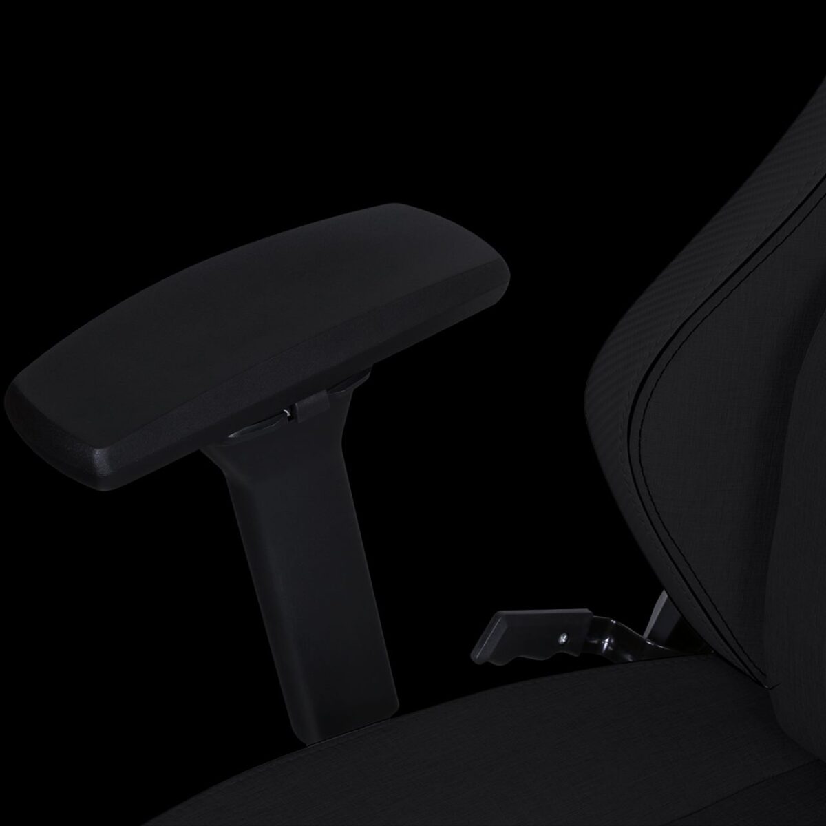 Cooler Master X2C and R3C Gaming Chairs Keep You Cool