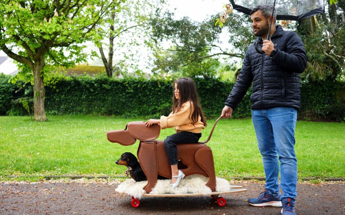 Dash-Hound Kinetic Kennel is Inspired by Dogs' Love for Outdoors