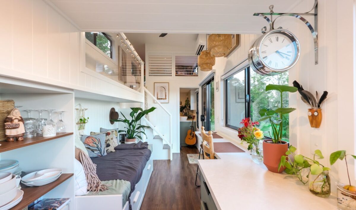 Mother Builds Tiny House in Countryside After Losing Apartment