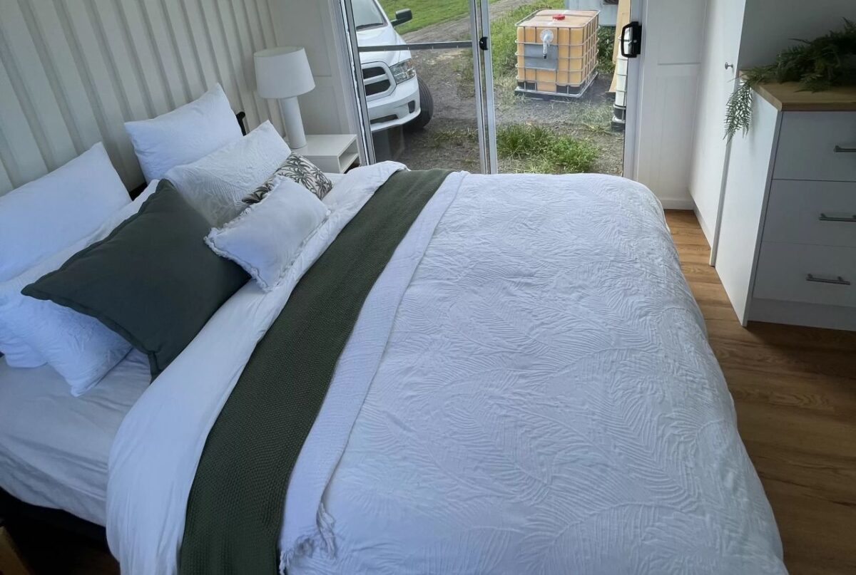 36ft Tiny House by Brad The Builder Offers Open Space Functionality