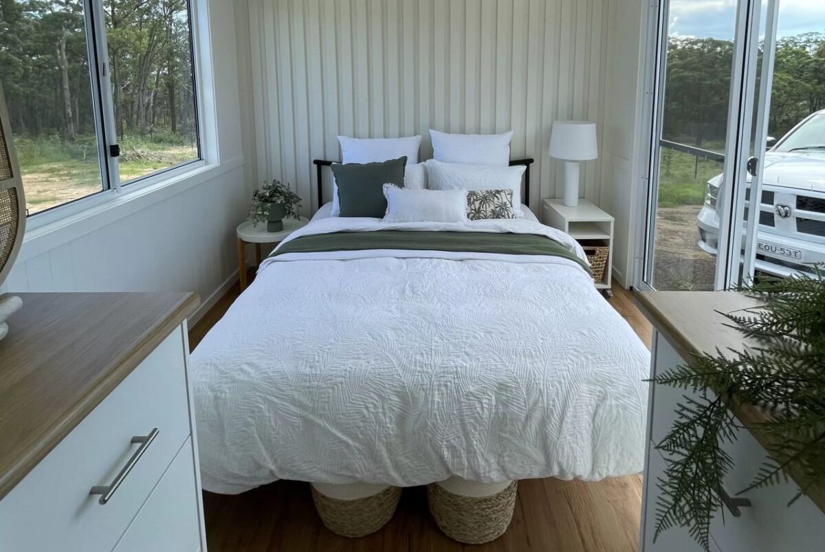 36ft Tiny House by Brad The Builder Offers Open Space Functionality