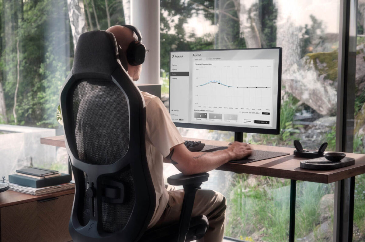 Ergonomic Refine Gaming Chair is Designed for Modern Spaces