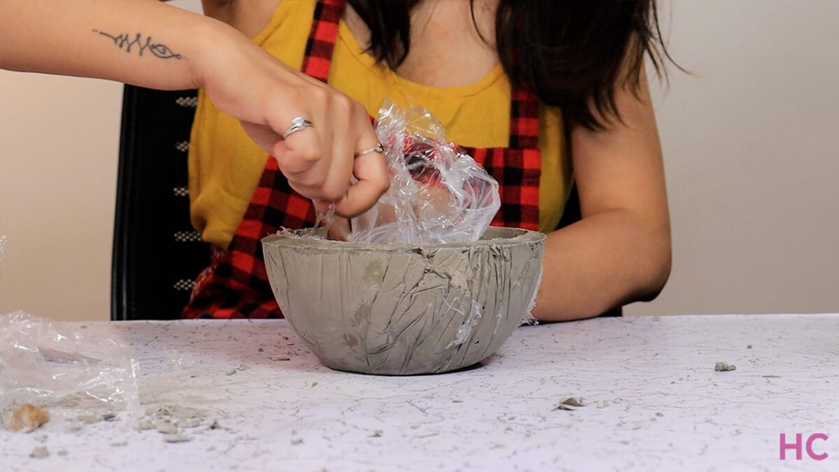 How to Make Concrete Planter Using Plastic Bowls for Under $15