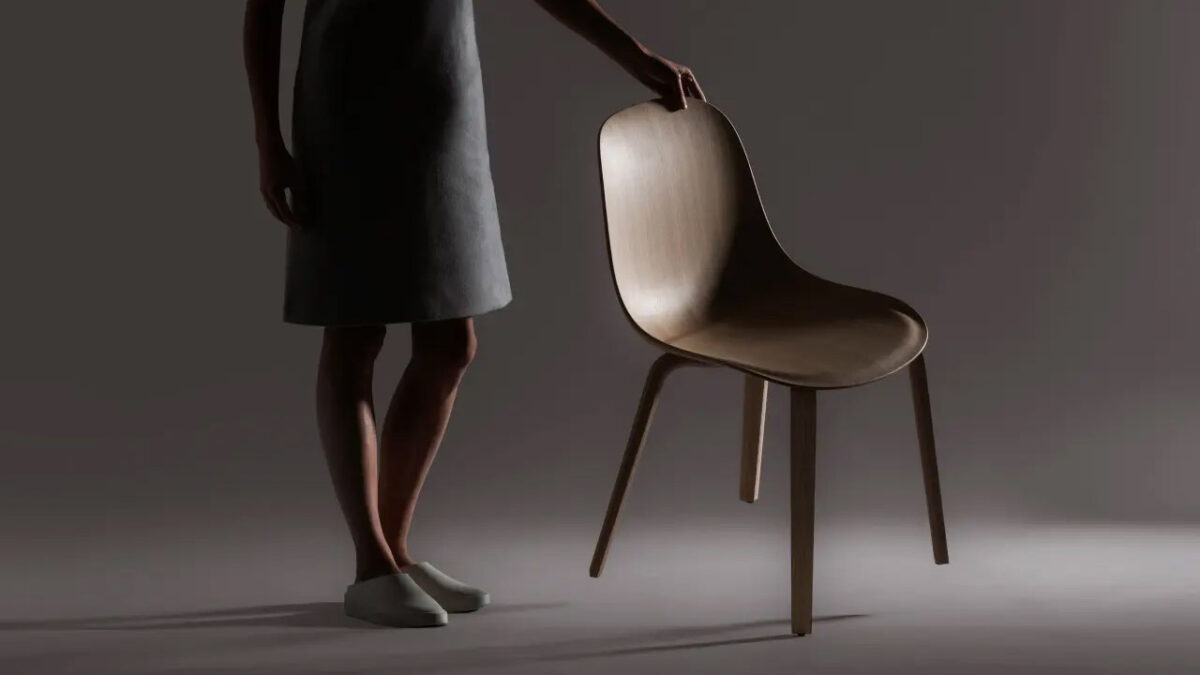 Curvaceous Press Chair is Made From Single Sheet of 3D-Veneer