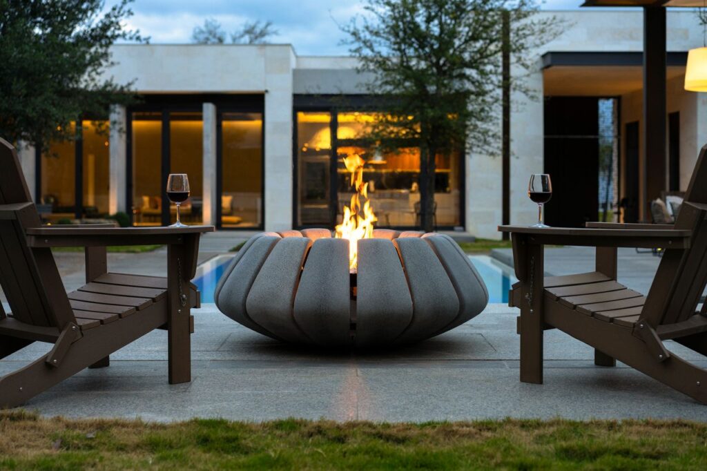 Award-Winning Modular Sunflower Fire Pit is Designed to Impress