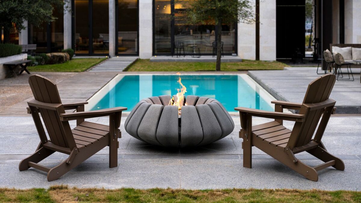 Award-Winning Modular Sunflower Fire Pit is Designed to Impress
