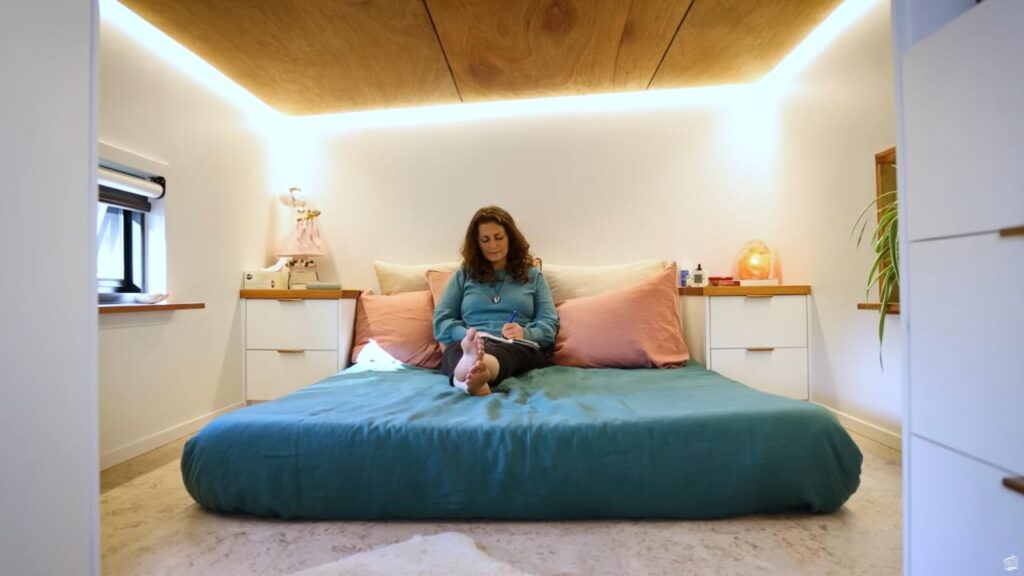 Aussie Woman Builds Upsized Tiny House With 3 Bedrooms, Office