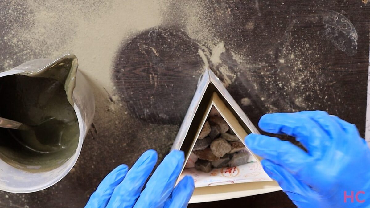 How to Make Triangular Concrete Planter for Under $5