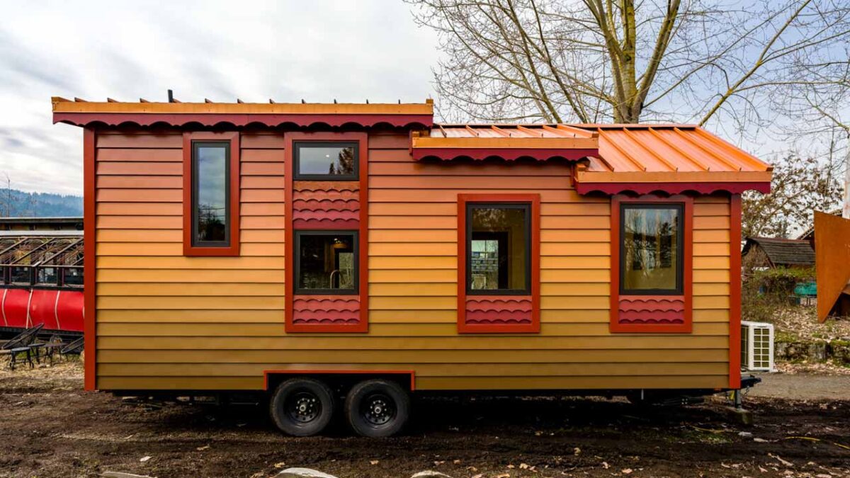Fairytale Caravan Tiny House has Ombre Exterior, Rustic Interior