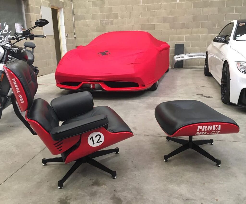 $5000 Lounge Chair Comes with Distinct Ferrari Flavor