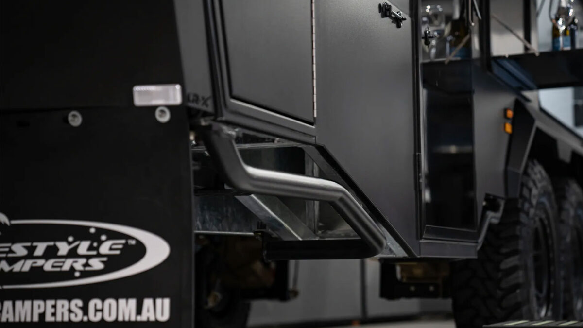 Reconn R4T LRX off-grid Camper is a Beast on and Off the Road