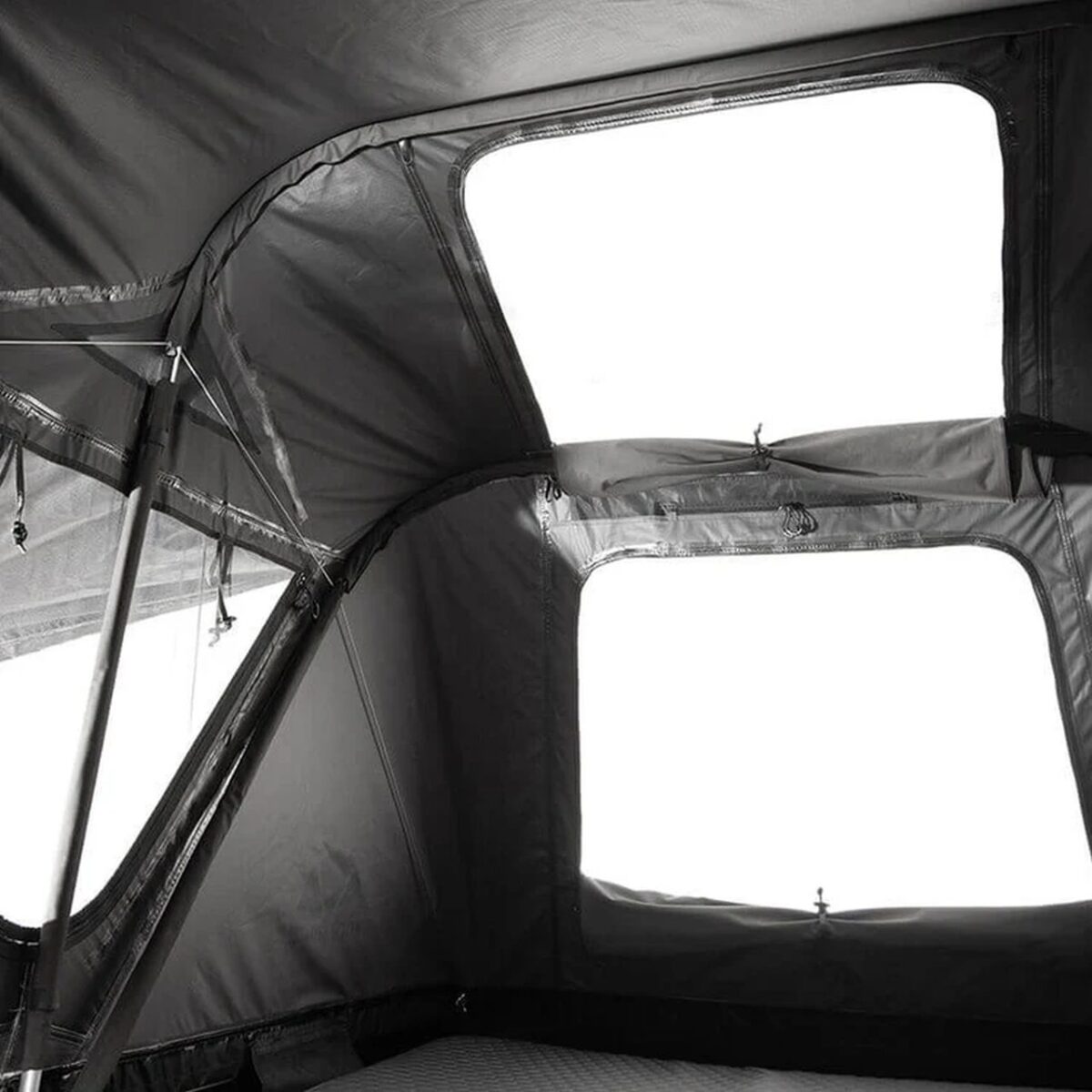 Roof Space 2 Rooftop Tent is the World’s First Hybrid for Campers