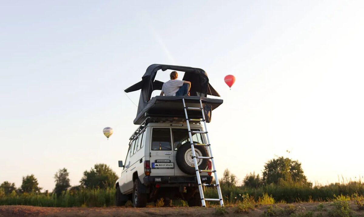 Roof Space 2 Rooftop Tent is the World’s First Hybrid for Campers
