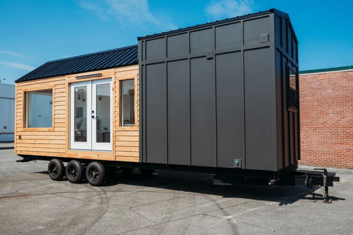 28ft. Model Tiny House That Sleeps Four is Retailing for $70,500