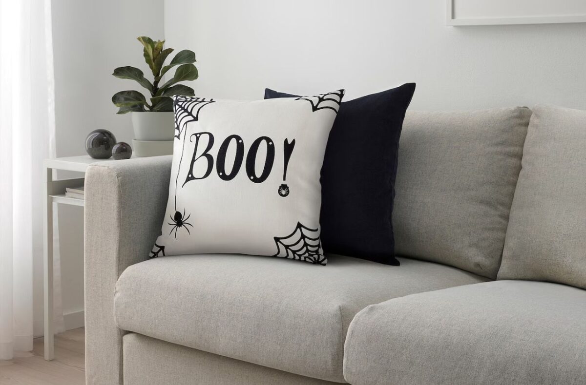 Top Halloween Decoration Trends to Look Forward to in 2024