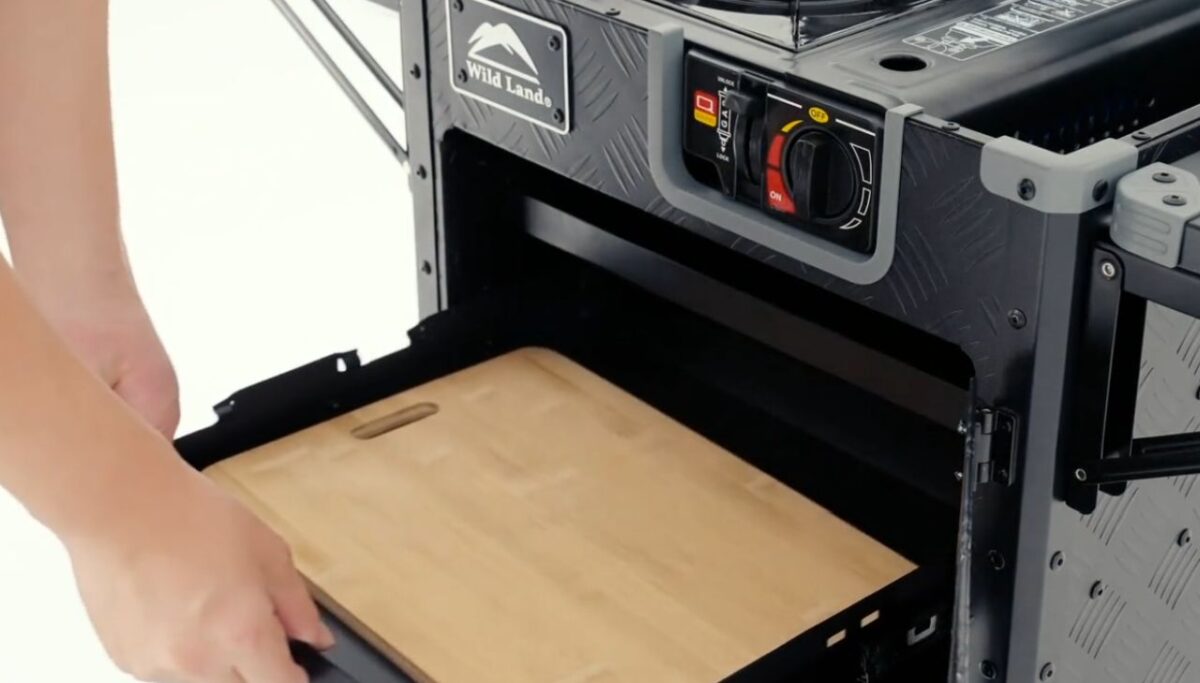 Kitchen Cruiser is Portable Box Transformed Into Versatile Kitchen