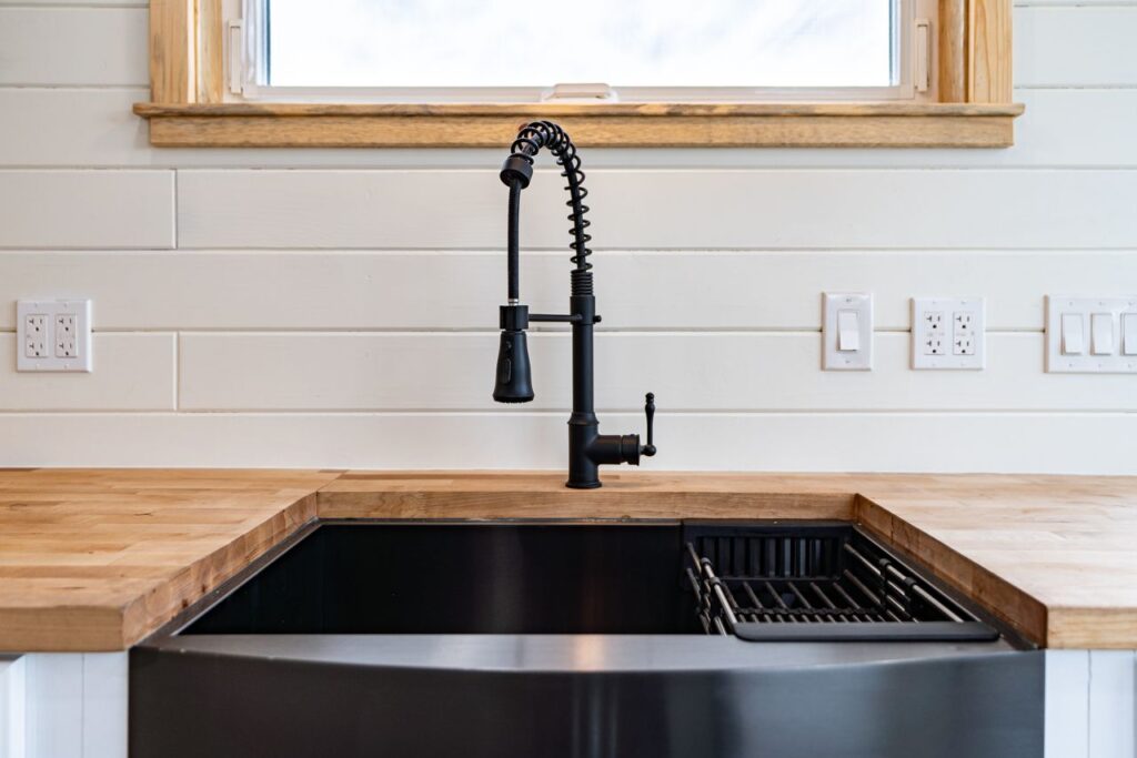 Rogue Tiny House has Versatile Applications in Petite Configuration