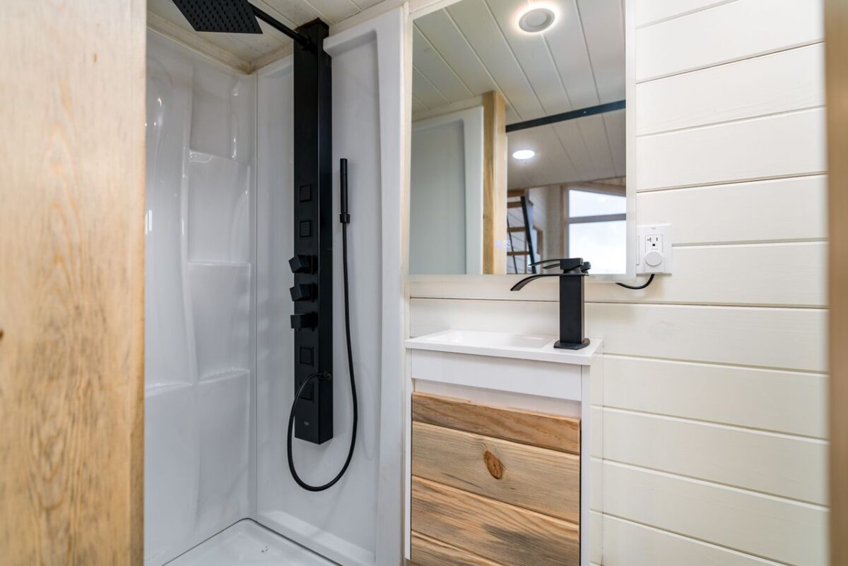 Rogue Tiny House has Versatile Applications in Petite Configuration