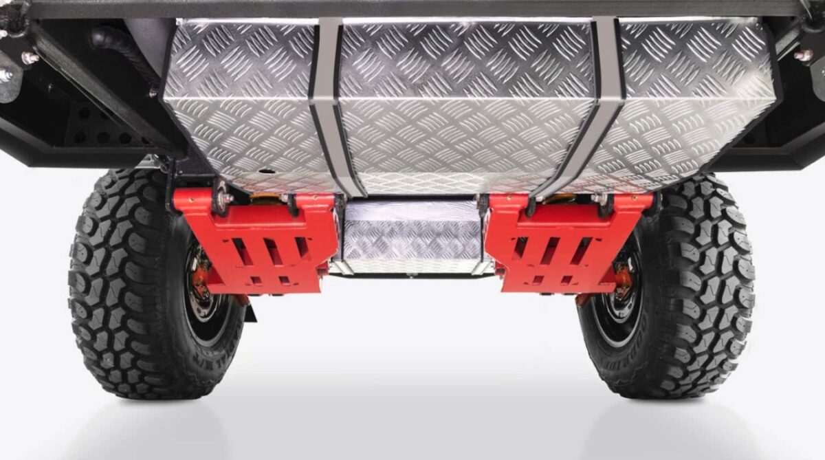 Shorty Trailer Boasts an Integrated-Staircase and Rooftop Tent