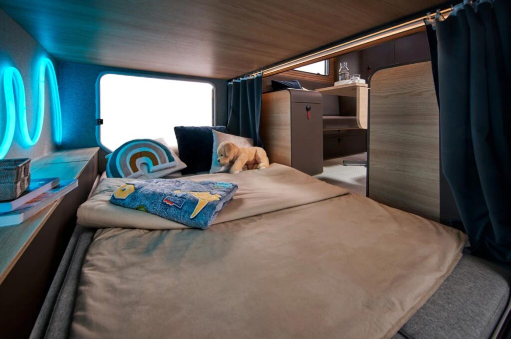 Air-Inflatable Talis Camper Trailer has Modular Living Space