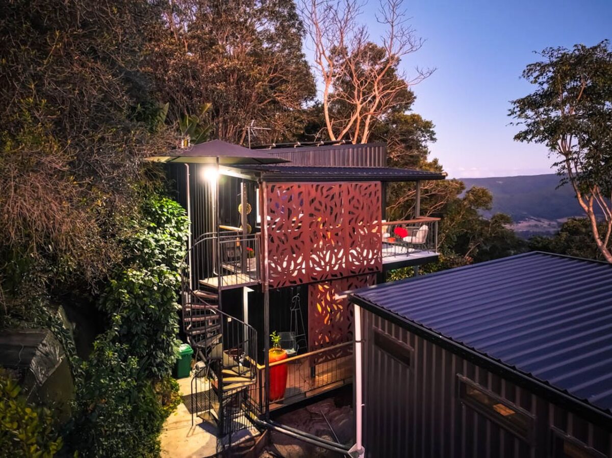 Cabane Treehouse Cabin is Two-Level Vacation Rental for Four