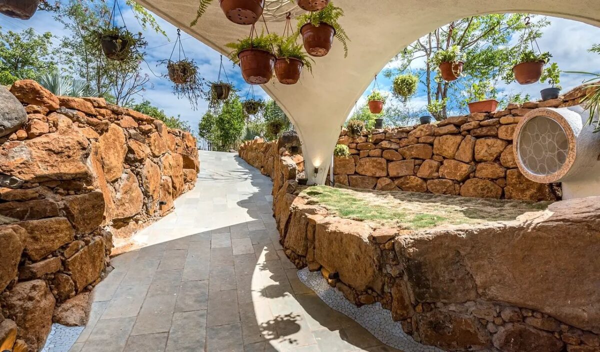 Indian Hobbit Home Honors Tolkien Fantasy With Luxury Twist