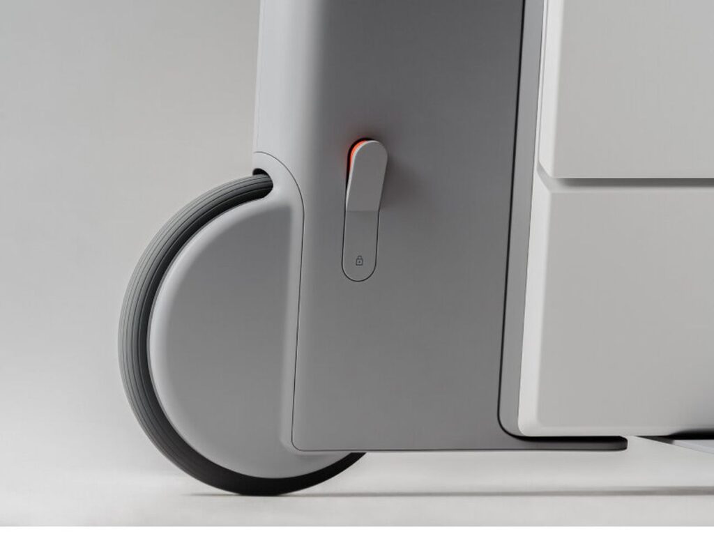 Worknic Portable Desk Allows you to set-up Outdoor Workspace