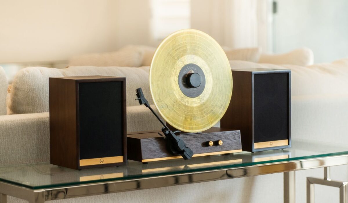 Fuse Audio GLD Vertical Vinyl Player has Two Bookshelf Speakers