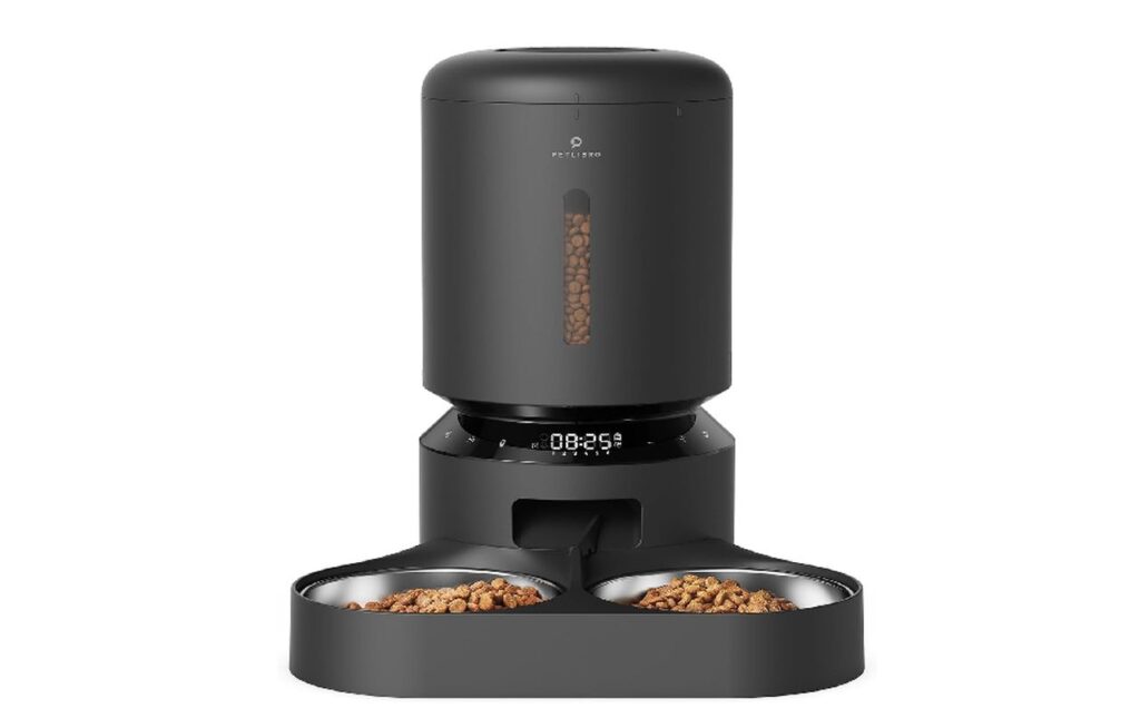 Best Automatic Pet Feeders 2024: Keep Your Pet Happily Fed