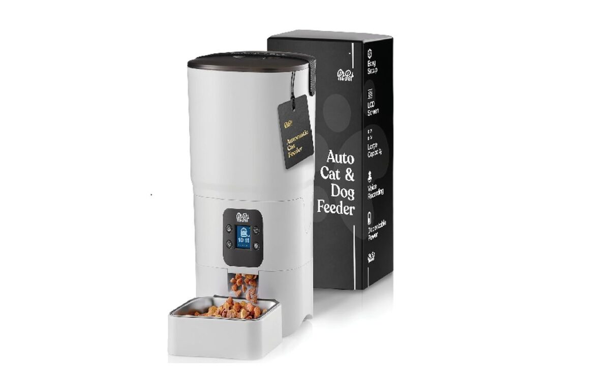 Best Automatic Pet Feeders 2026: Keep Your Pet Happily Fed
