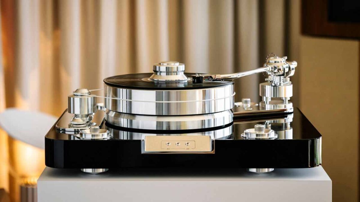 Signature 12.2 Turntable for Serious Audiophiles