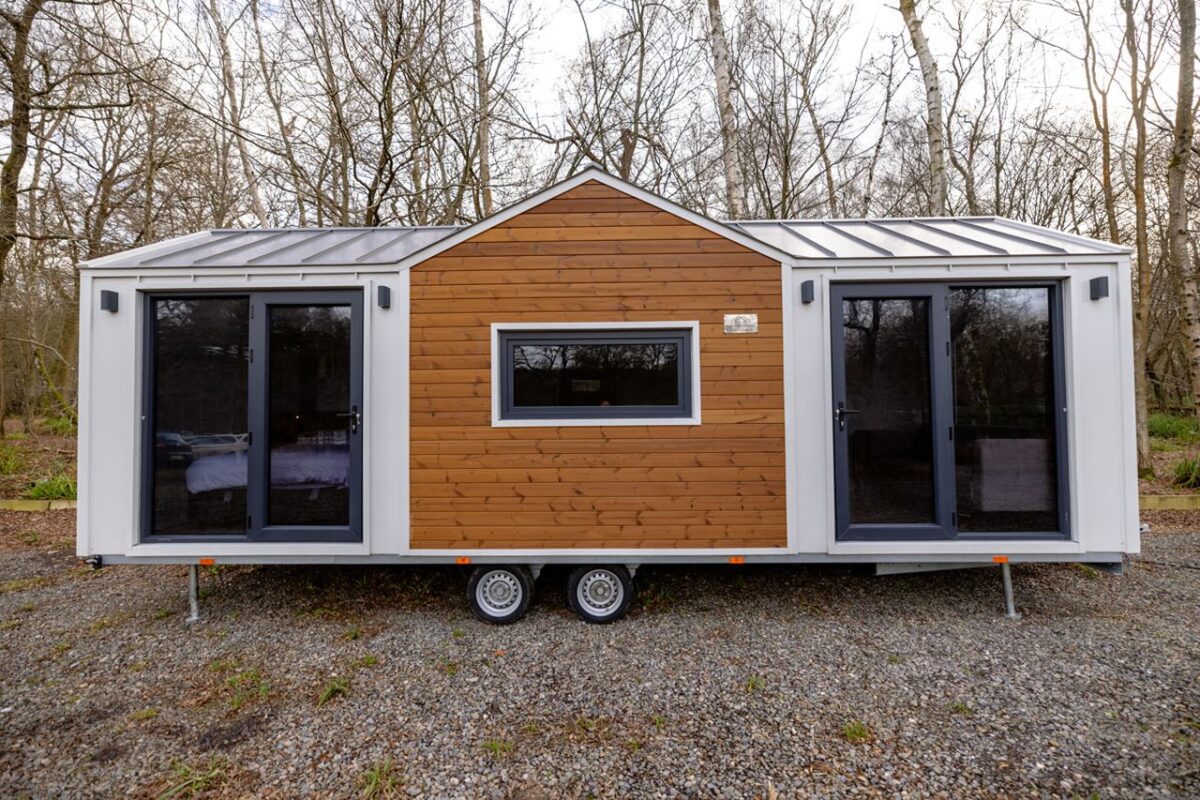 Venice Tiny House Cocoons Two in its Comforting Interior