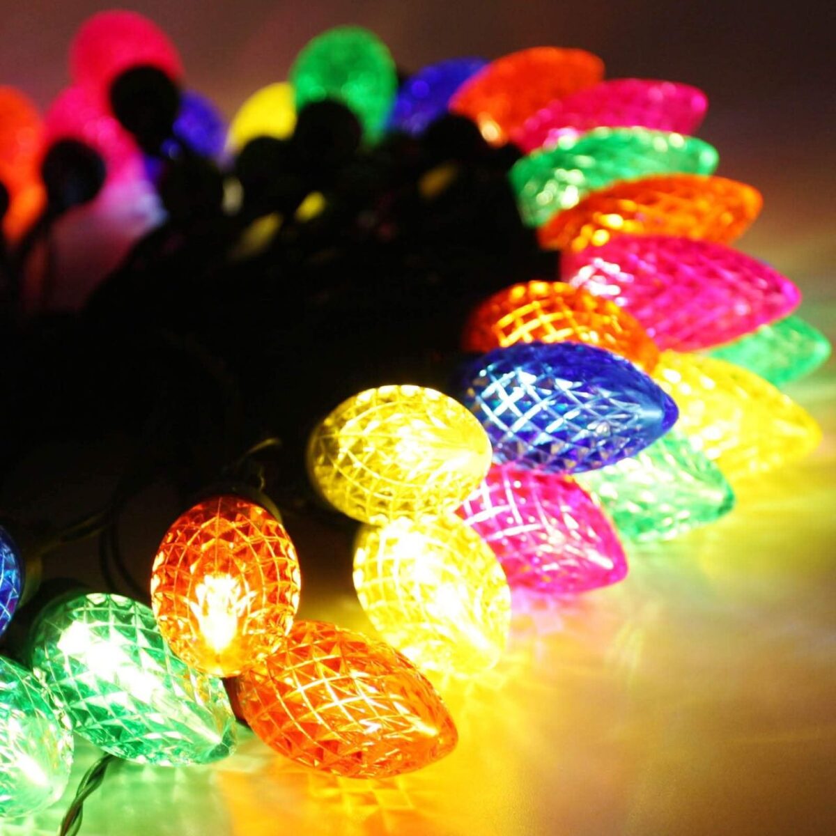 Best Christmas Lights to Spread the Holiday Cheer This Season