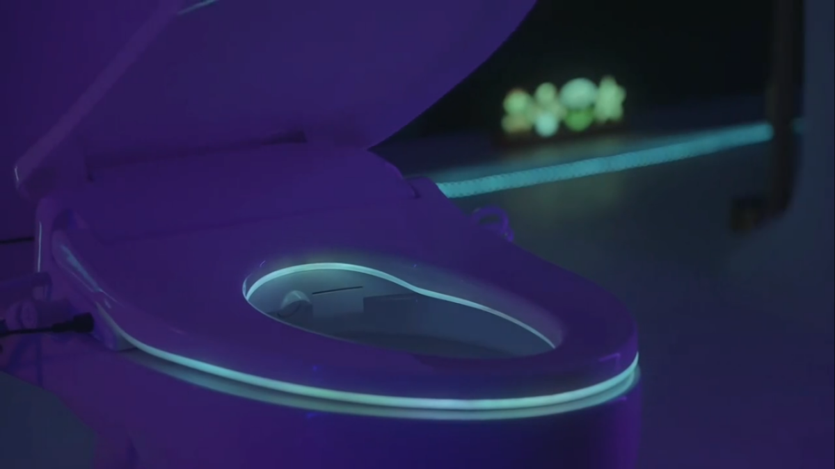 iCleaningo DCO2 Bidet Seat Makes a Toilet Smart and Convenient