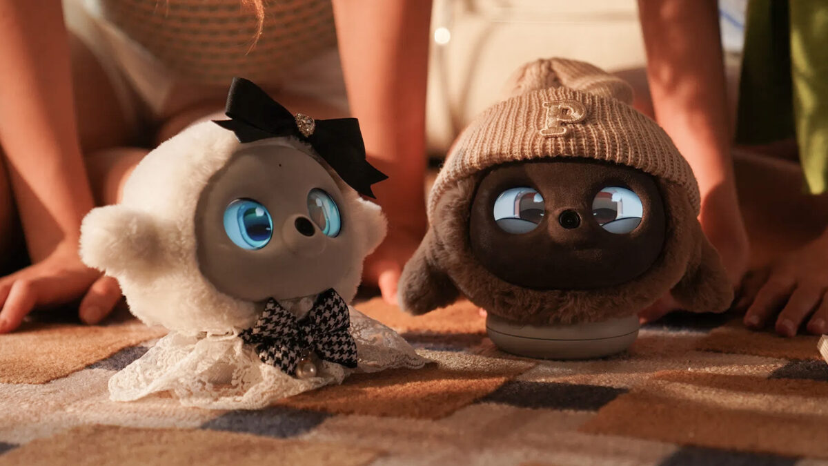 Ropet Pet Bot is a Lifelike pet Integrated With ChatGPT
