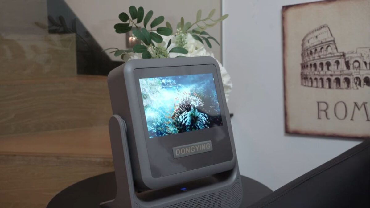 DONGYING A3 is an All-in-1 Projector with a Smart Touchscreen