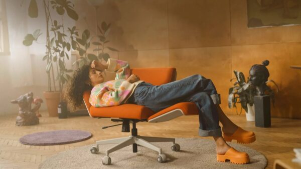 Multi-Position Freedom-X Chair is Ultimate Home Office Furniture