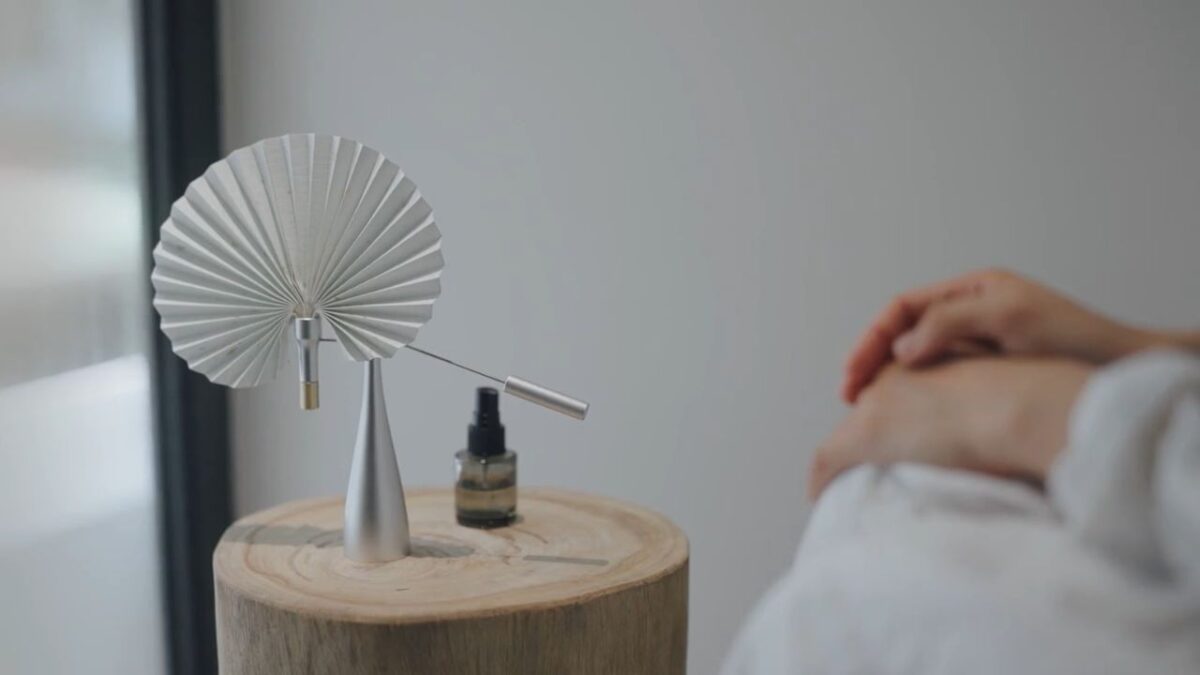 Kami Diffuser is Fusion of Origami, Scent, and Serenity