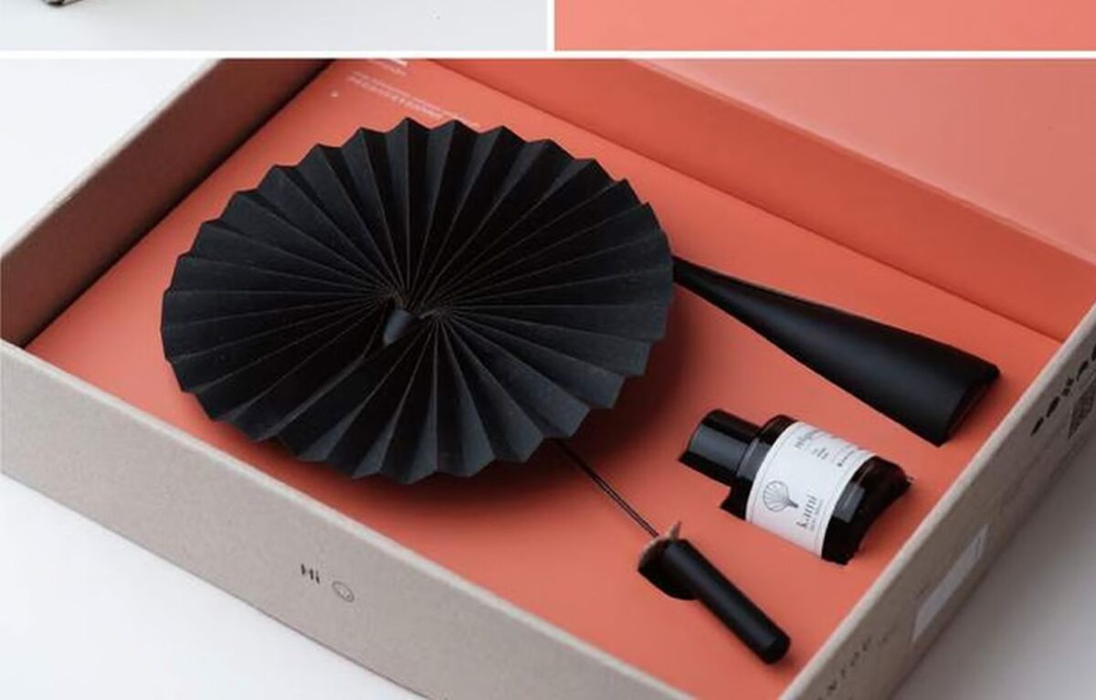 Kami Diffuser is Fusion of Origami, Scent, and Serenity