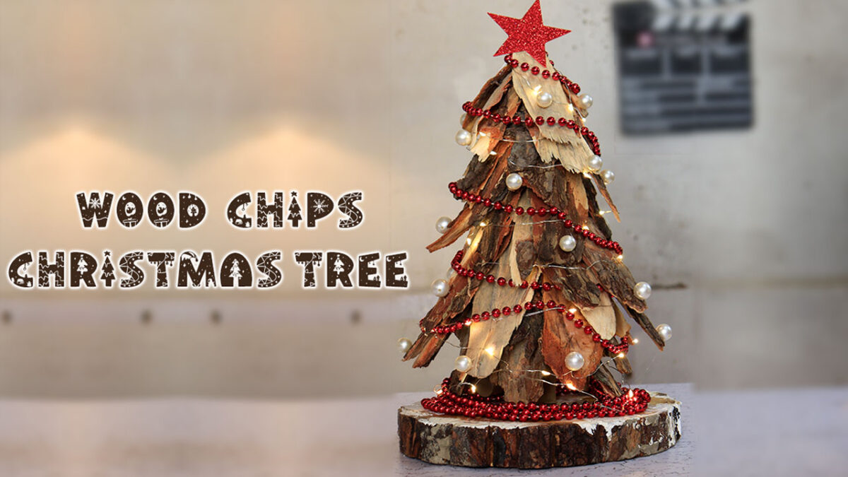 How to Make Wood Chip Christmas Tree for Tabletop Decorations