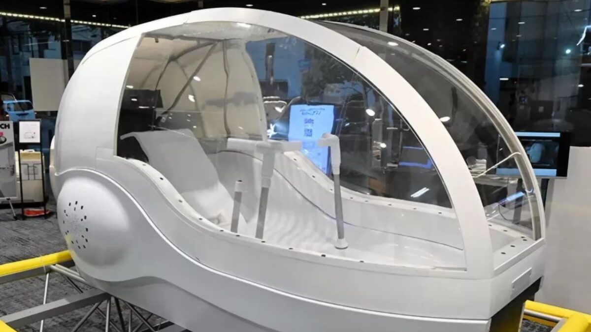 Human Washing Machine Cleanses Body and Mind in 15 Minutes