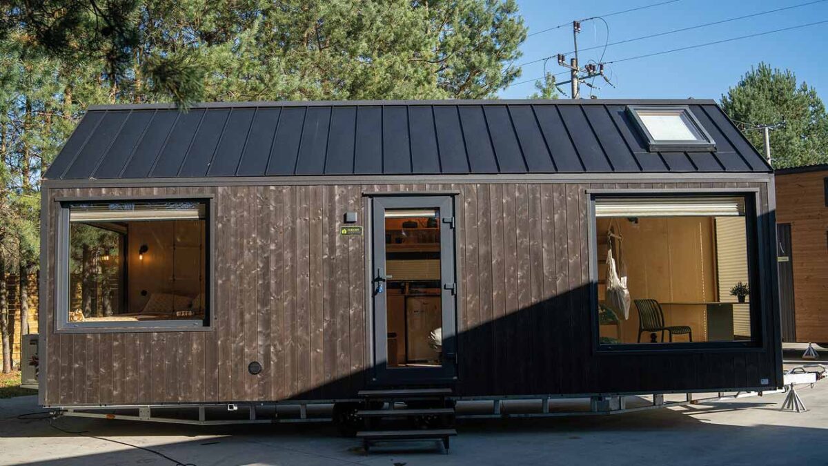 Julia Tiny House With Its Quirky Layout is Haven for Vagabonds