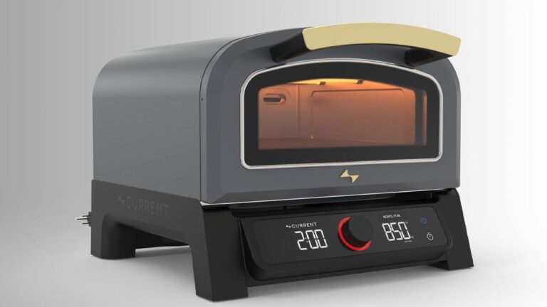 Model P Smart Pizza Oven can Cook 12-Inch Pie in 2 Minutes