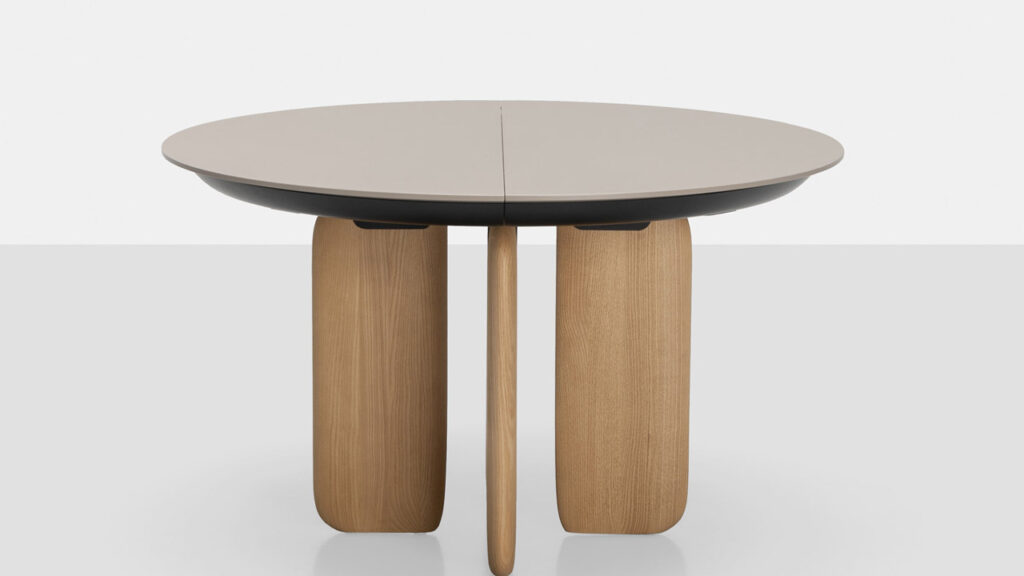 Pala Extendable Dining Table is Voguish Solution for Modern Homes