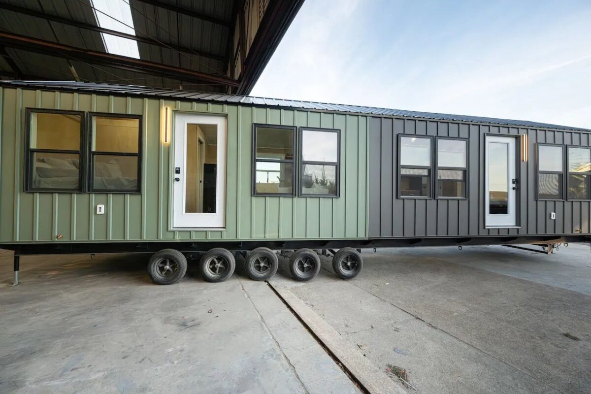 40ft TinyPlex Elongated Duplex Tiny House Sits on Single Trailer