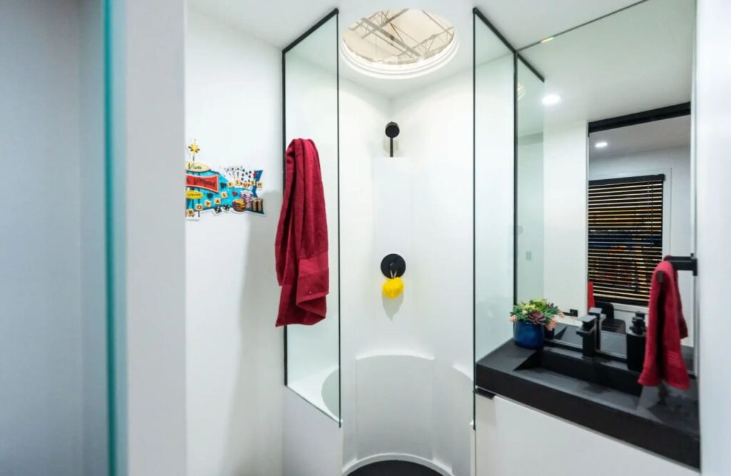 $20K Baby Box is Ultra-Compact Tiny House With Foldable Awning