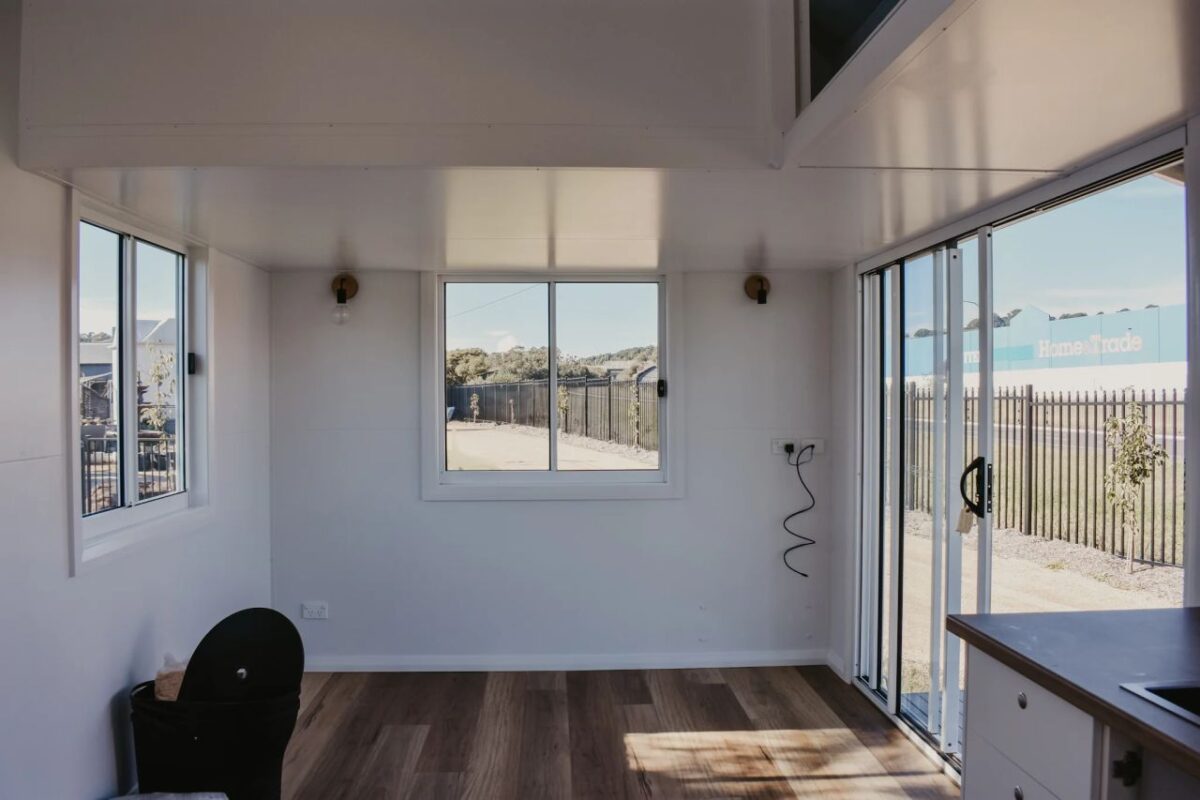 Family-Friendly Joely Tiny House has Kids' Bedroom on Main Floor