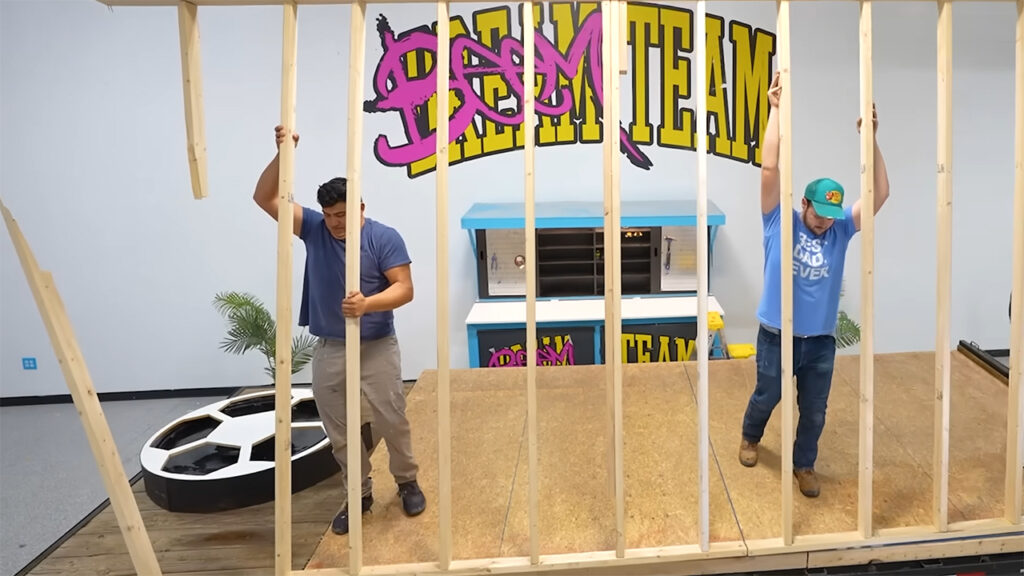 YouTuber Builds Gaming-Themed Tiny House for $25K